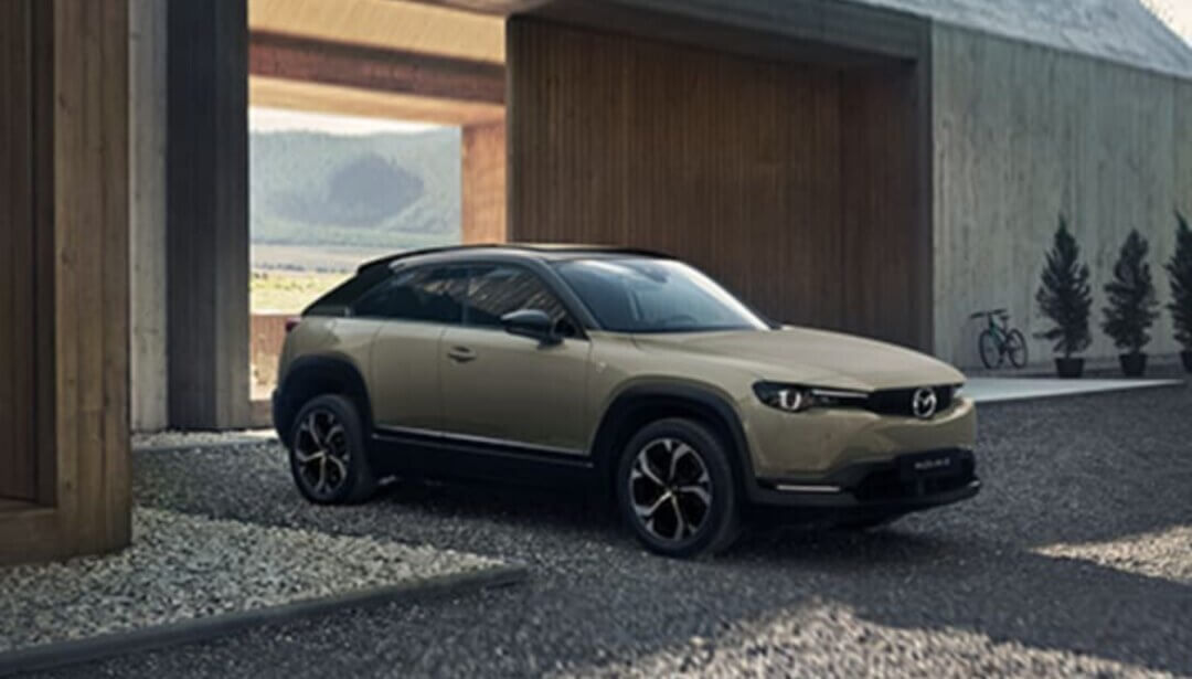 Mazda CX-30 2025 Price & Specs , Pros & Cons