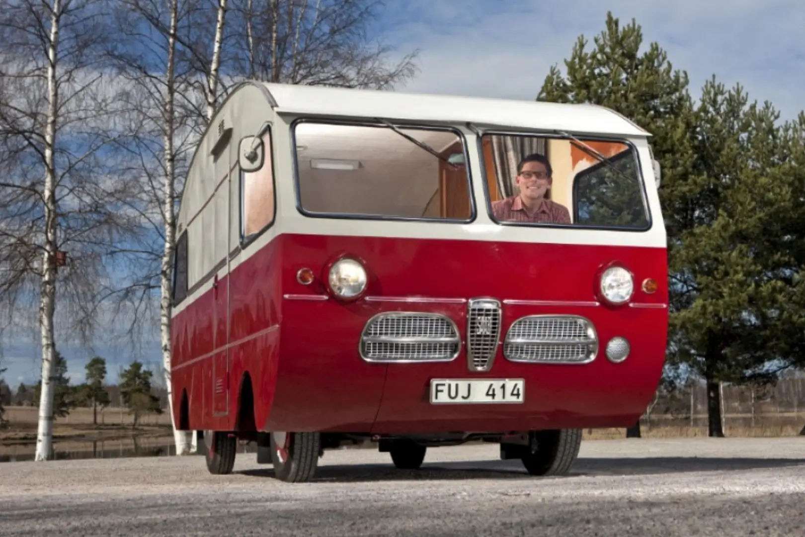 2025 Saab Motorhome Price & Specs , Pros & Cons