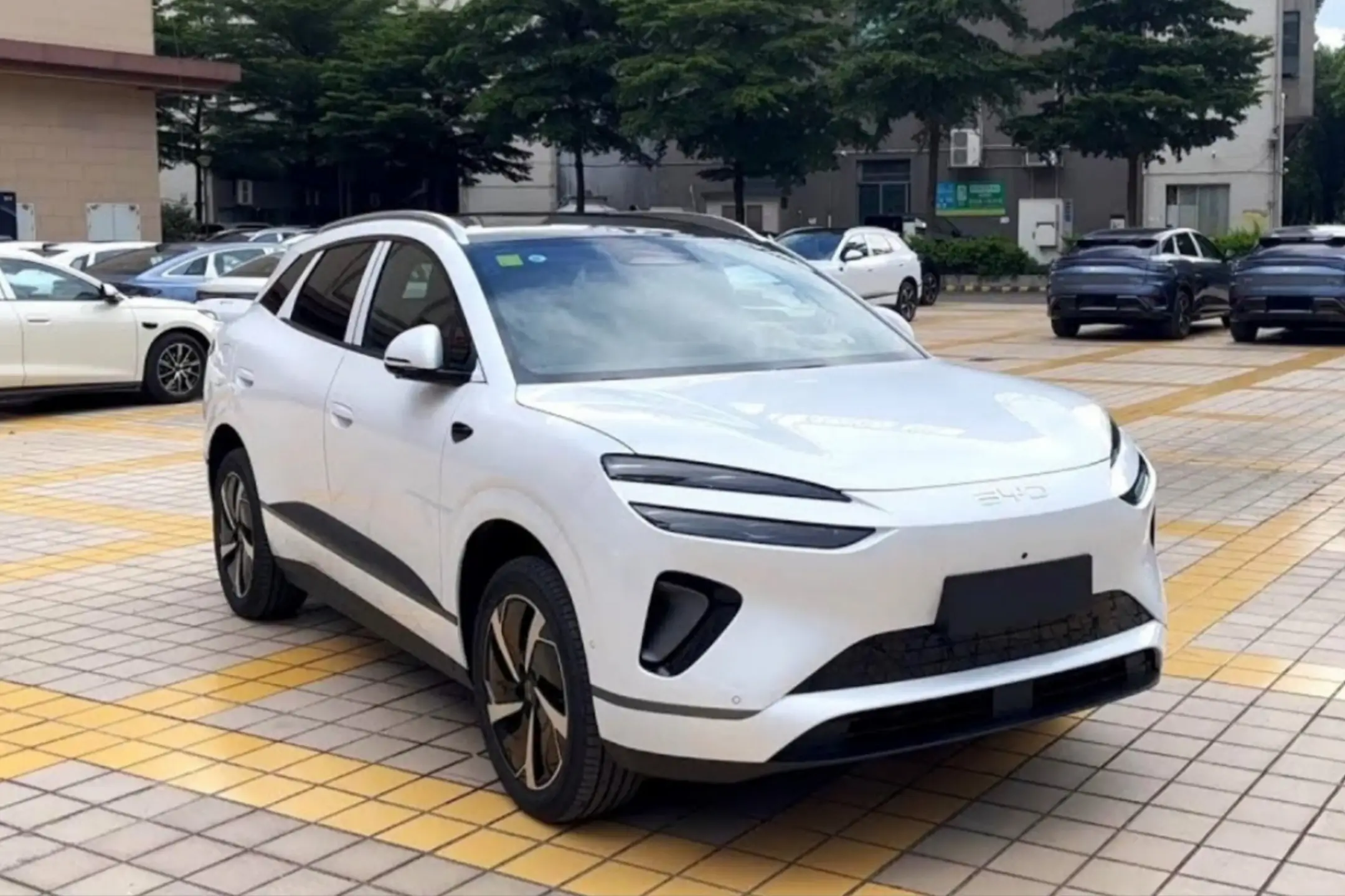 2026 BYD Sealion 6 Price & Specs , Pros & Cons
